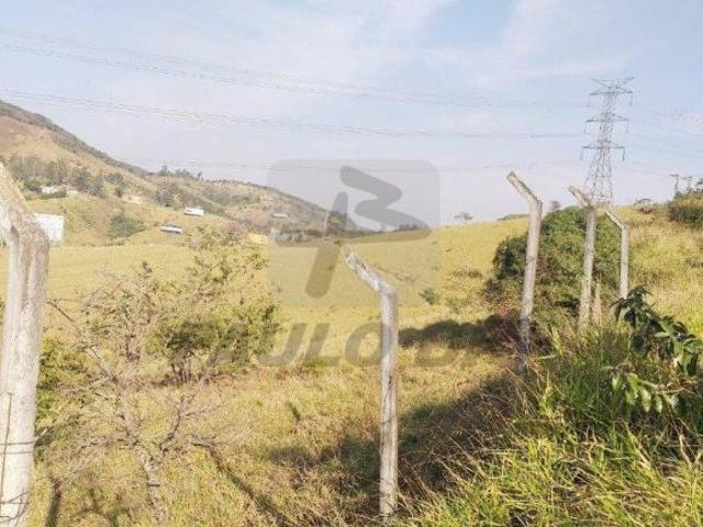 Terreno à venda em Cururuquara