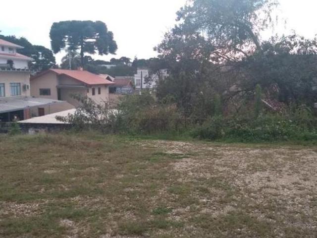 Terreno à venda em Ah,ótima localização