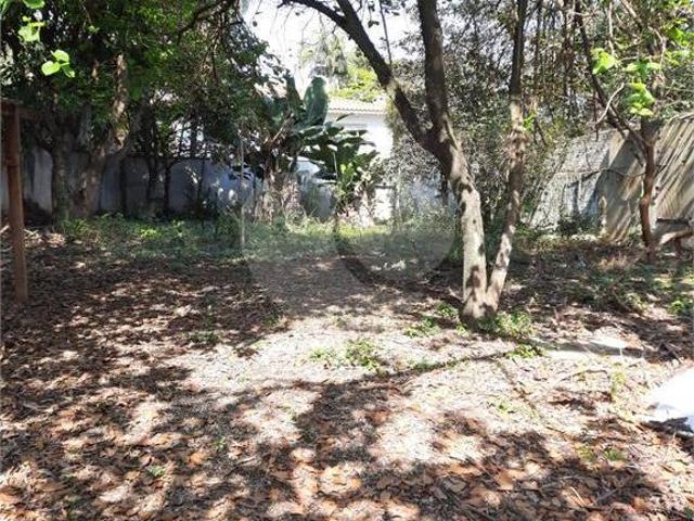 Terreno à venda em Alto de pinheiros SP