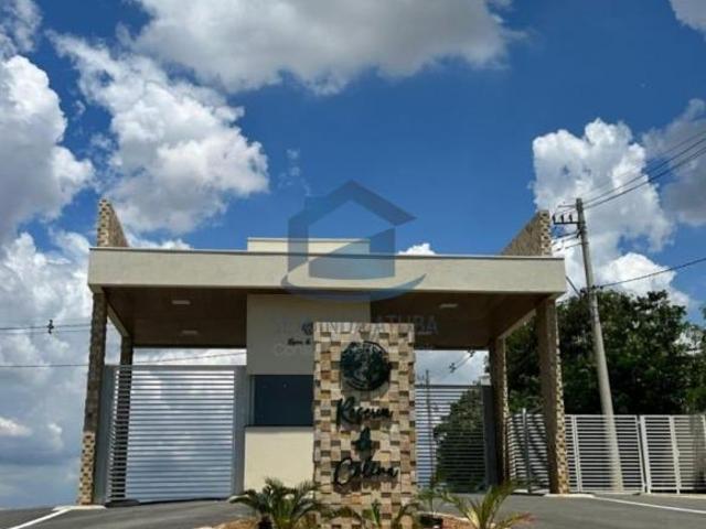 terreno à venda em Altos da Bela Vista