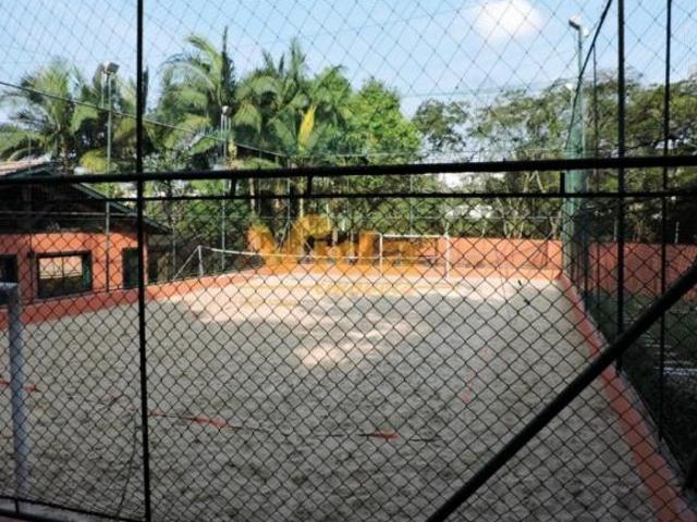 Terreno á venda em Altos de São Fernando Jandira 1.123,5m²