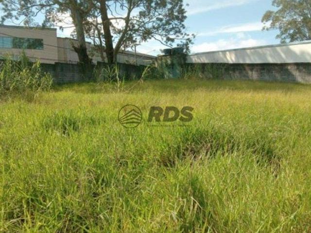 Terreno à venda em Alvarenga