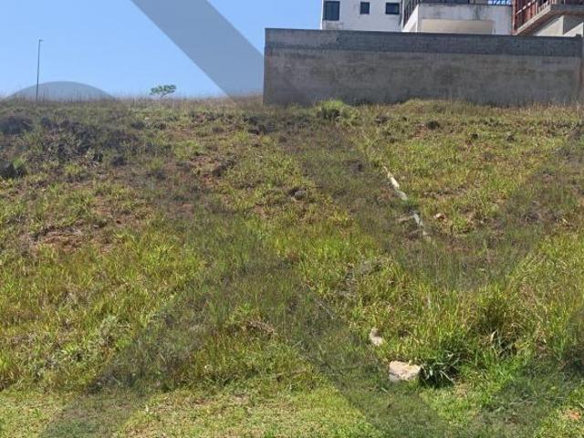 Terreno à Venda em Aldeia da Serra