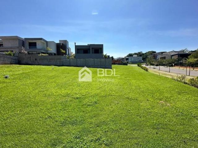 terreno à venda em Alphaville Residencial Dom Pedro 3
