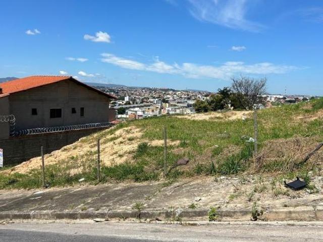 Terreno à venda em Arvoredo II