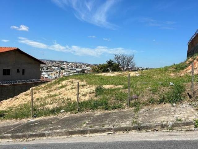 Terreno à venda em Arvoredo II