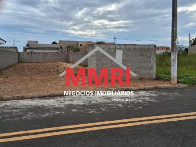 Terreno à venda em Araçoiaba da Serra SP, Bairro Horizonte 335m² de área! DA FINANCIAMENTO!