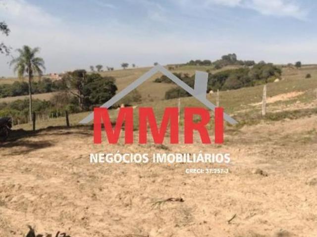 Terreno à venda em Araçoiaba da Serra SP, Jundiacanga 3.200,00 m² de área!