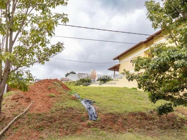 Terreno à venda em Atibaia