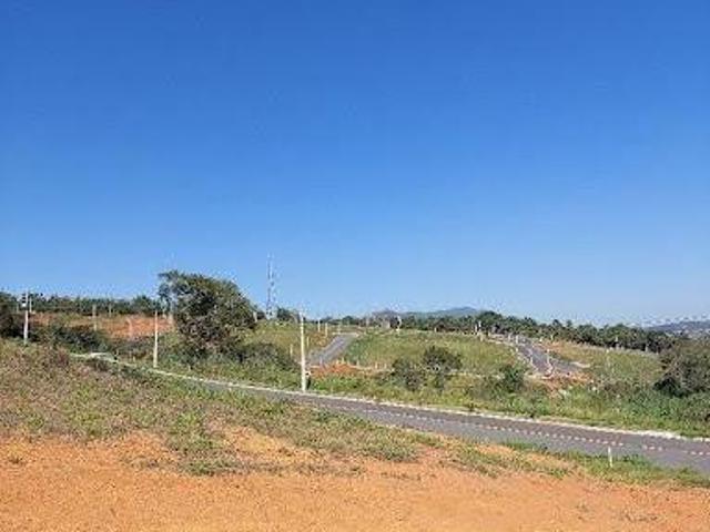 Terreno à venda em Atibaia