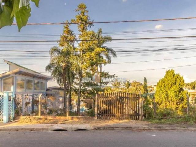 Terreno à venda em Atibaia