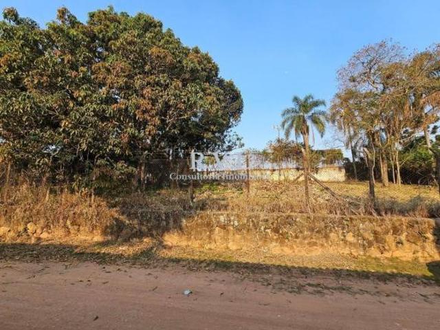 Terreno à venda em Atibaia SP: 1.000 m² no Jardim Estância Brasil Aproveite essa oportunidade!