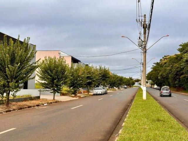 Terreno à venda em Boituva, Portal Ville Jardins, com 270 m²