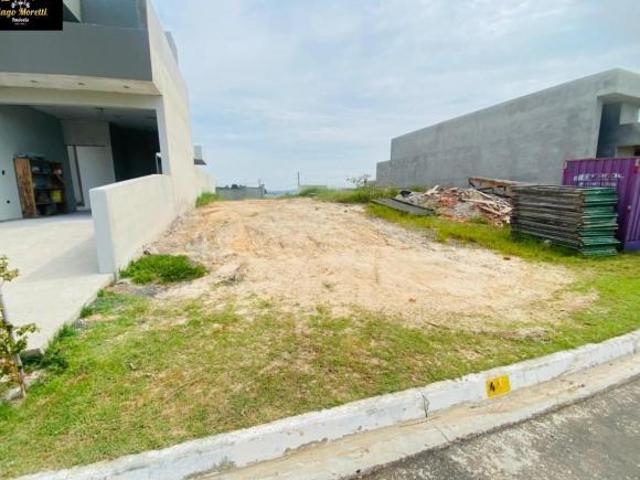 Terreno à venda em Boituva SP, no bairro Reserva dos Ipês, com 200m² de área! Venha conferir!