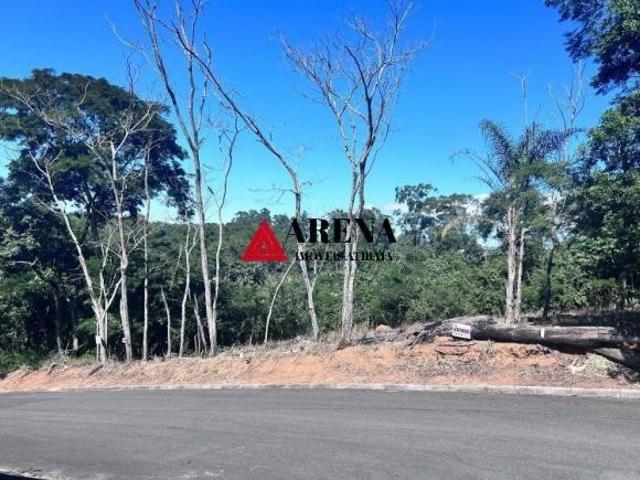 Terreno à venda em Bom Jesus dos Perdões, bairro Marf I, com 378m² de área!