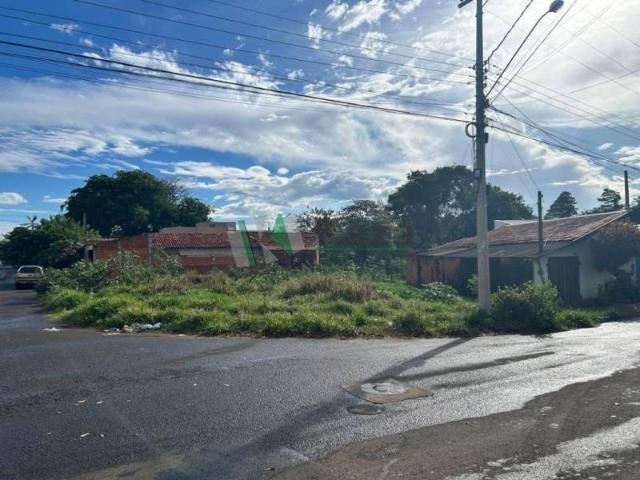 Terreno a venda em Bauru/SP Tangarás