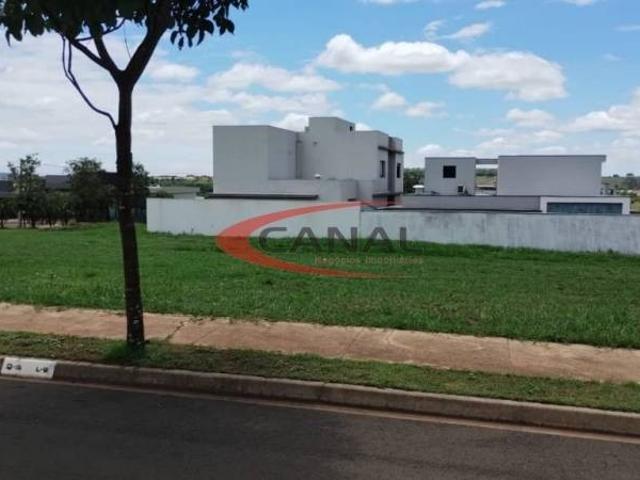Terreno a venda em Bauru/SP Residencial Tamboré