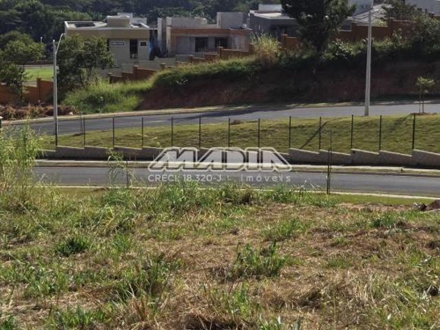 terreno à venda em Bairro das Palmeiras