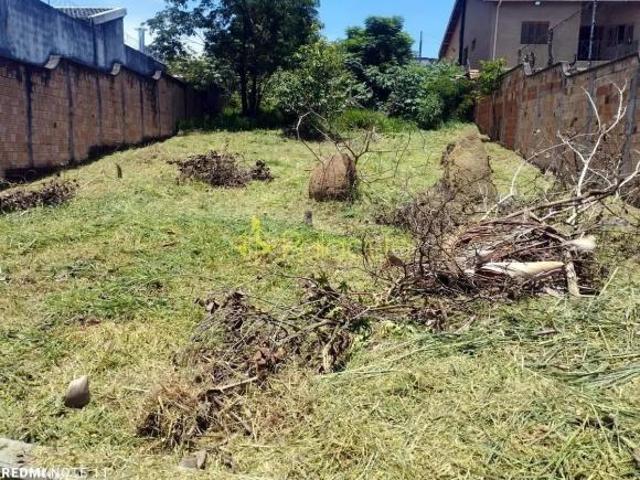 Terreno à venda em bairro estritamente residencial, Belveder Clube dos 500, Guaratinguetá, SP