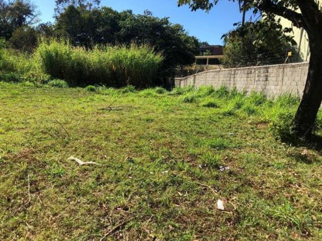 Terreno à venda em Bandeirantes