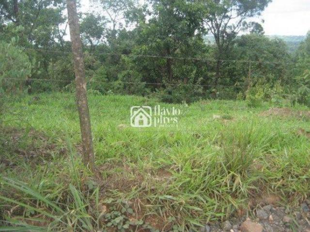 Terreno à venda em Bandeirinhas
