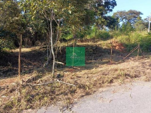 Terreno à venda em Betim MG, bairro Tiradentes, 339,93m² de área. Aproveite essa oportunidade!