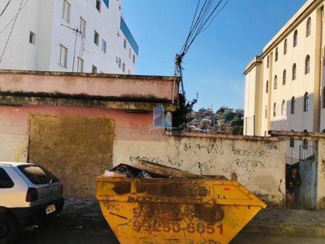 Terreno à venda em Belo Horizonte MG, Sagrada Família: 400,00 m² de área para investimento!