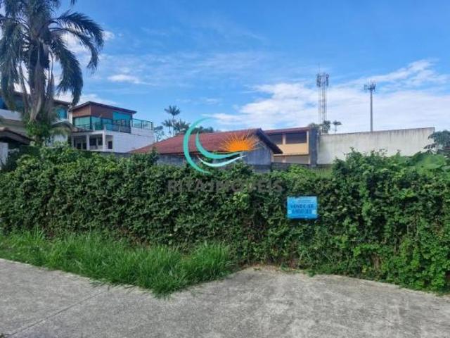 Terreno à venda em Bertioga SP, bairro Vista Linda, 363m² de área. Venha conferir!