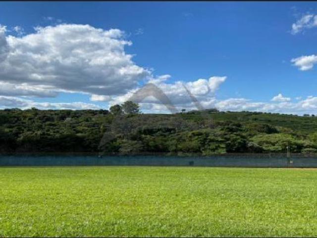 Terreno à venda em Bragança Paulista, Condomínio Quinta da Baroneza II, com 3181 m²