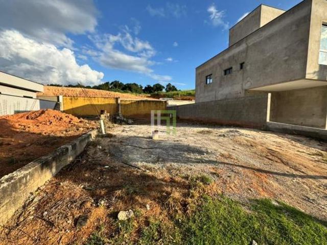 Terreno à venda em Gramadão