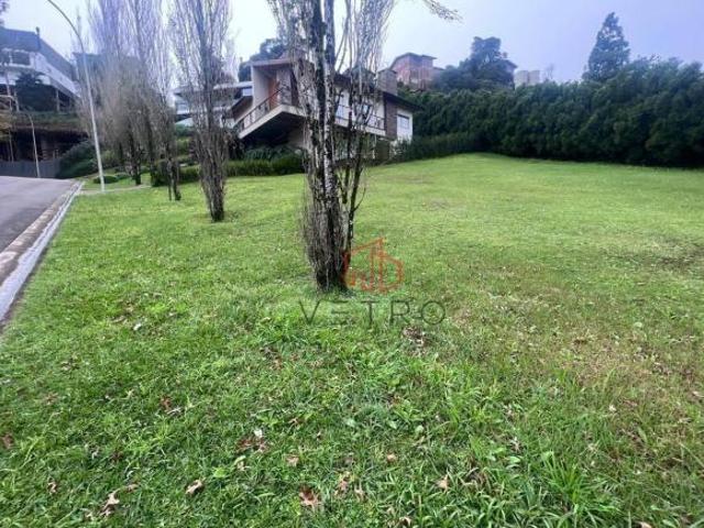 Terreno à Venda em Gramado, no Alphaville!