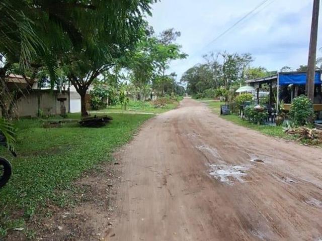 Terreno à Venda em Guaratuba, 414m a 1.300m do Mar, Excelente Oportunidade