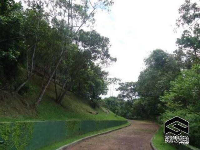 Terreno à venda em Guarujá