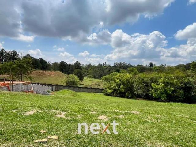 terreno à venda em Dois Corregos