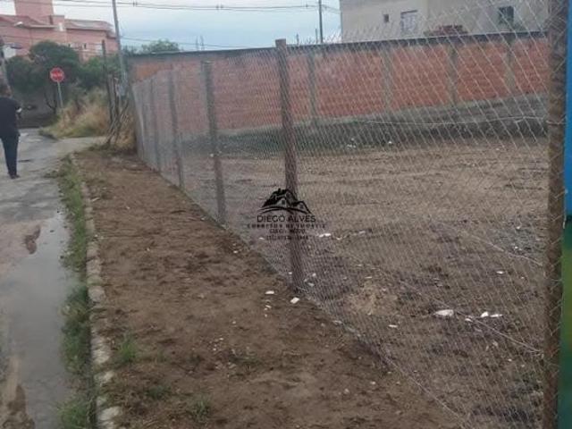 Lote Plano de 330 m² à Venda no Bairro Duque de Caxias – Betim/MG