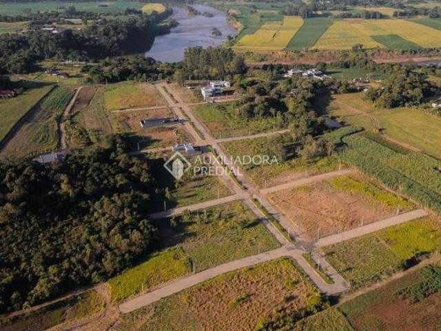 Terreno à venda em Estrela Ótima localização