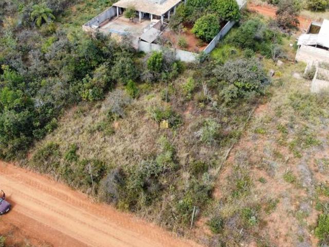 Terreno à venda em Esmeraldas MG, bairro Melo Viana, 360,00 m² de área A oportunidade que você esp