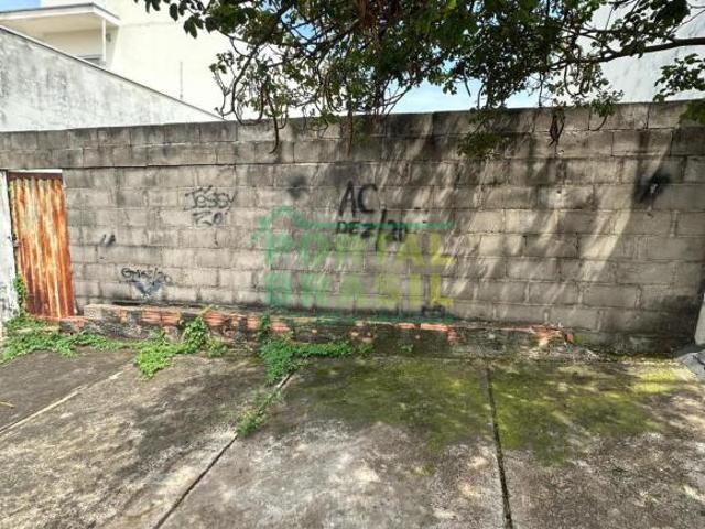 Terreno à venda em excelente localização!
