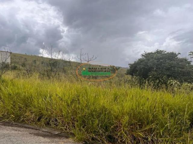Terreno à venda em Fábricas
