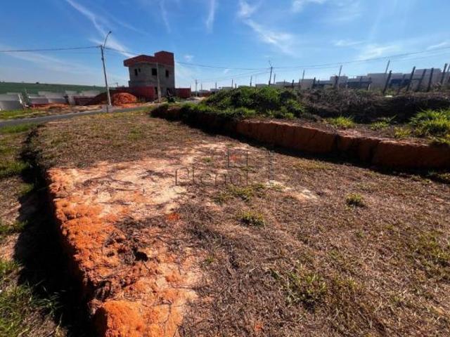 Terreno à venda em Indaiatuba, Parque Barnabé, com 150 m²