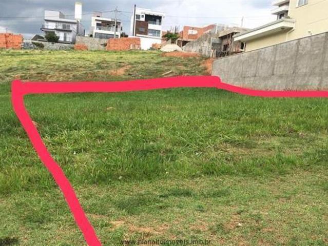 Terreno à venda em Ibi Aram
