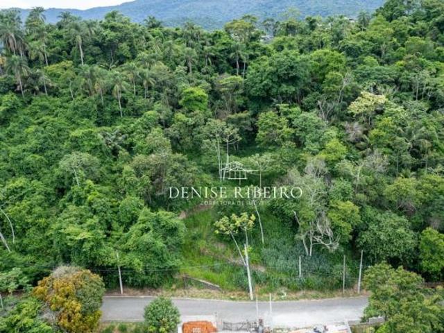 Terreno à venda em Ilhabela com matrícula