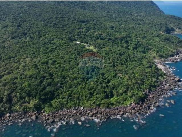 Terreno à venda em Ilhabela, SP