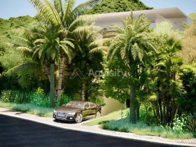 Terreno à Venda em Iporanga Guarujá: 1073m², 6 Suítes, Luxo