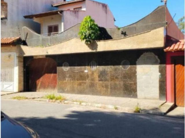 TERRENO A VENDA EM ITAQUE COM 460M²