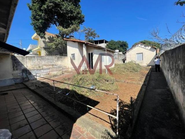 Terreno à venda em Itaquera