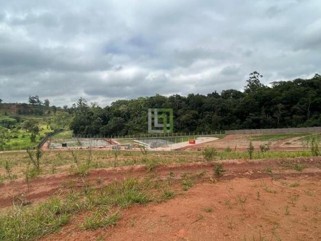 Terreno à venda em Ivoturucaia