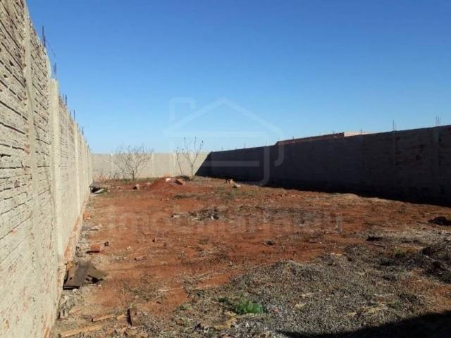 Terreno a venda em Jaú/SP Condomínio Andriotti