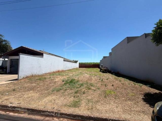 Terreno a venda em Jaú/SP Condomínio Flamboyant