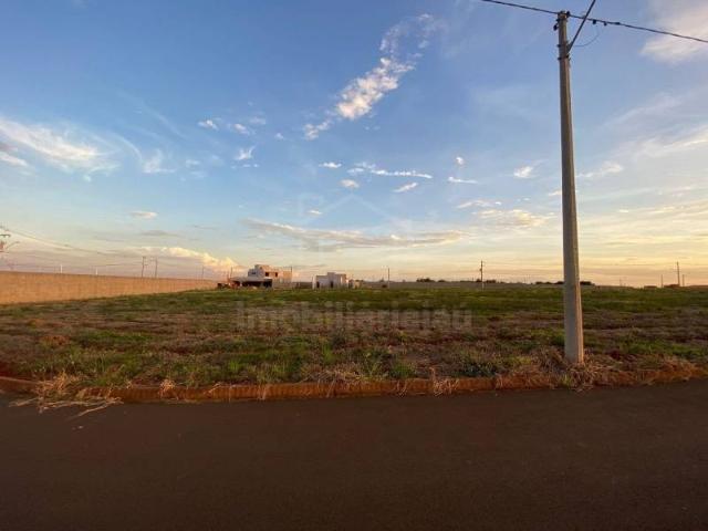 Terreno a venda em Jaú/SP Condomínio Residencial Cafezal II